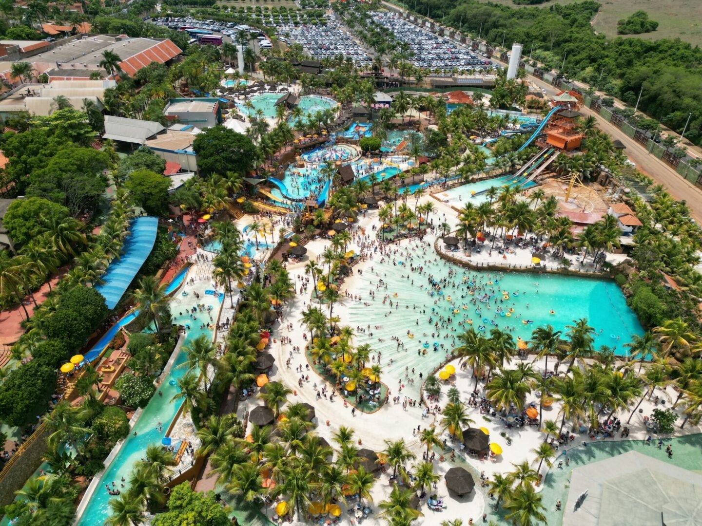 Parque aquático mais visitado da América Latina lança campanha de ...